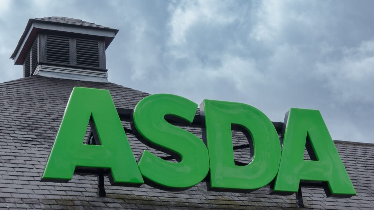 Asda to Compensate Employees for Payroll Errors - People In HR